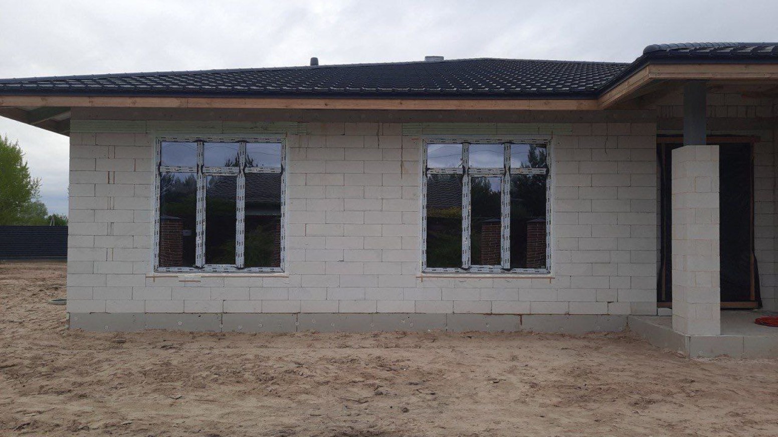 Ferestre termopane REHAU, geamuri PVC și aluminiu la comandă – Prețuri ...